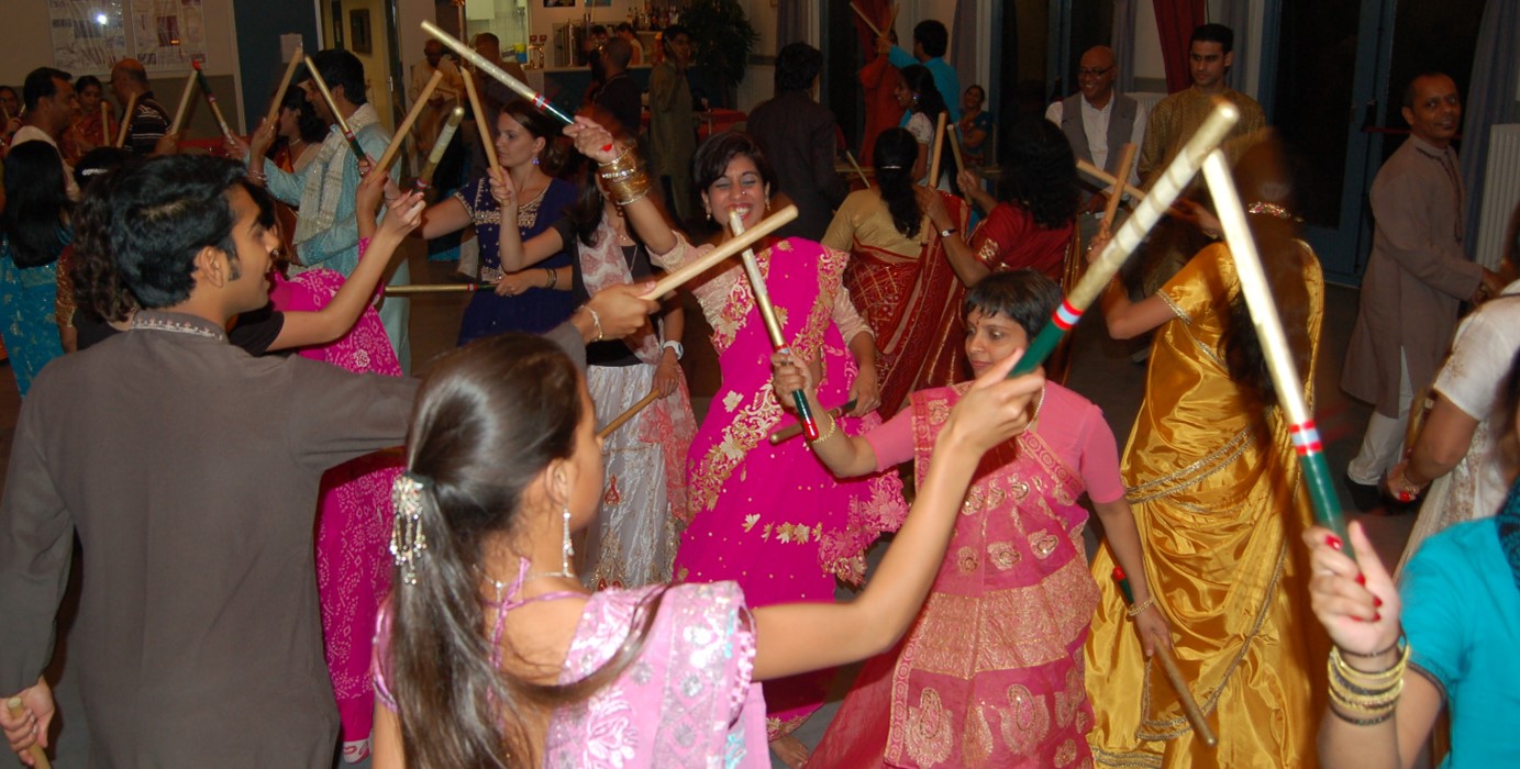 Oegandese Aziaten al bijna 50 jaar in Nederland – Hindoeraad Nederland